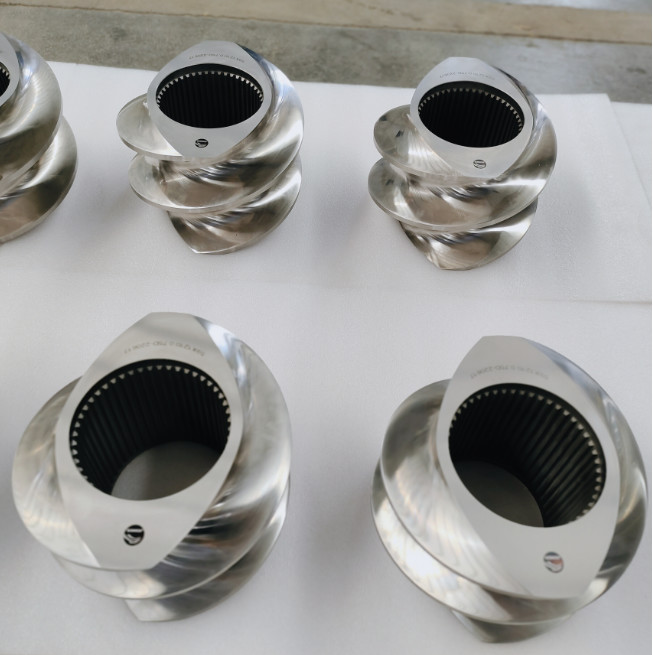 LCM230 Extruder High Wear And Corrosion Screw Elements For Making PP And PE