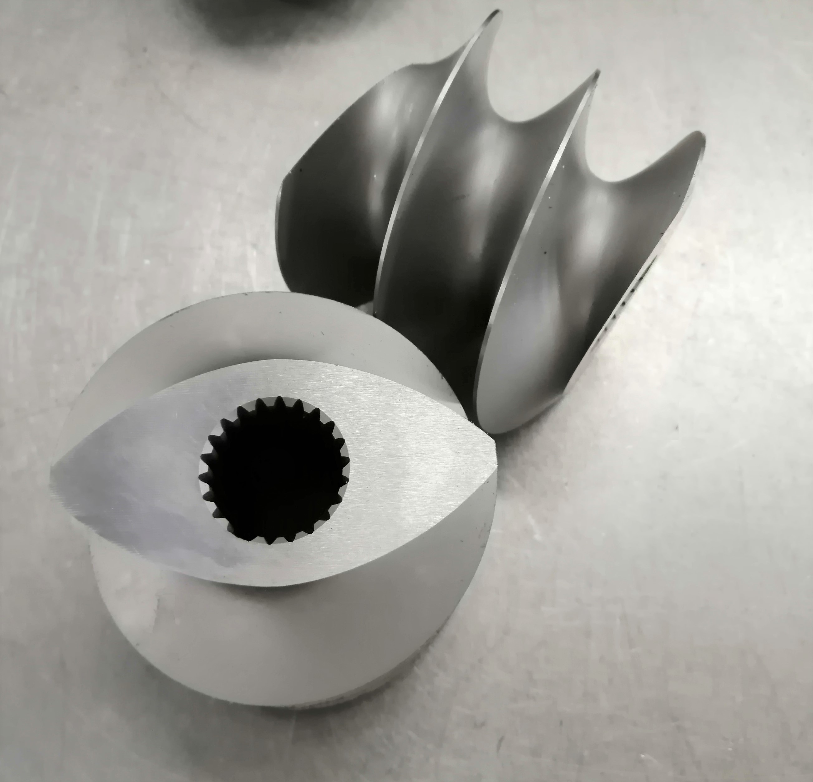 Macross 46 Extruder Machine Screw Elements For Plastic Industry